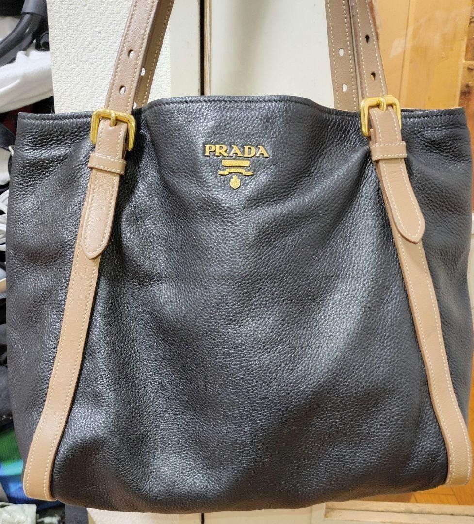 Authentic Prada leather shoulder bag w/ Certificate of Appraisal ...