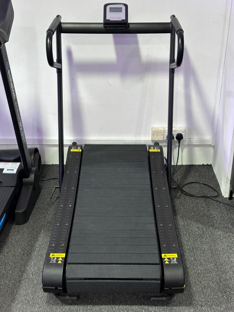 Non Motorised Treadmill (DISPLAY UNIT) , Sports Equipment, Exercise ...