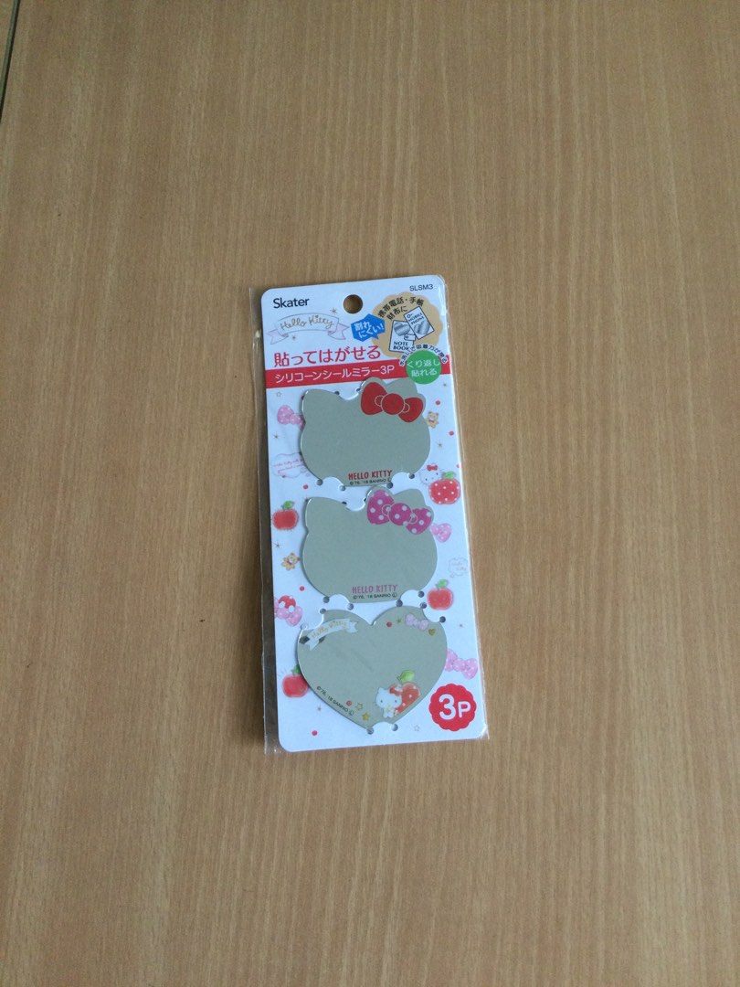 Kaca kecil bentuk hello kitty skater japan, Buku & Alat Tulis, Alat ...
