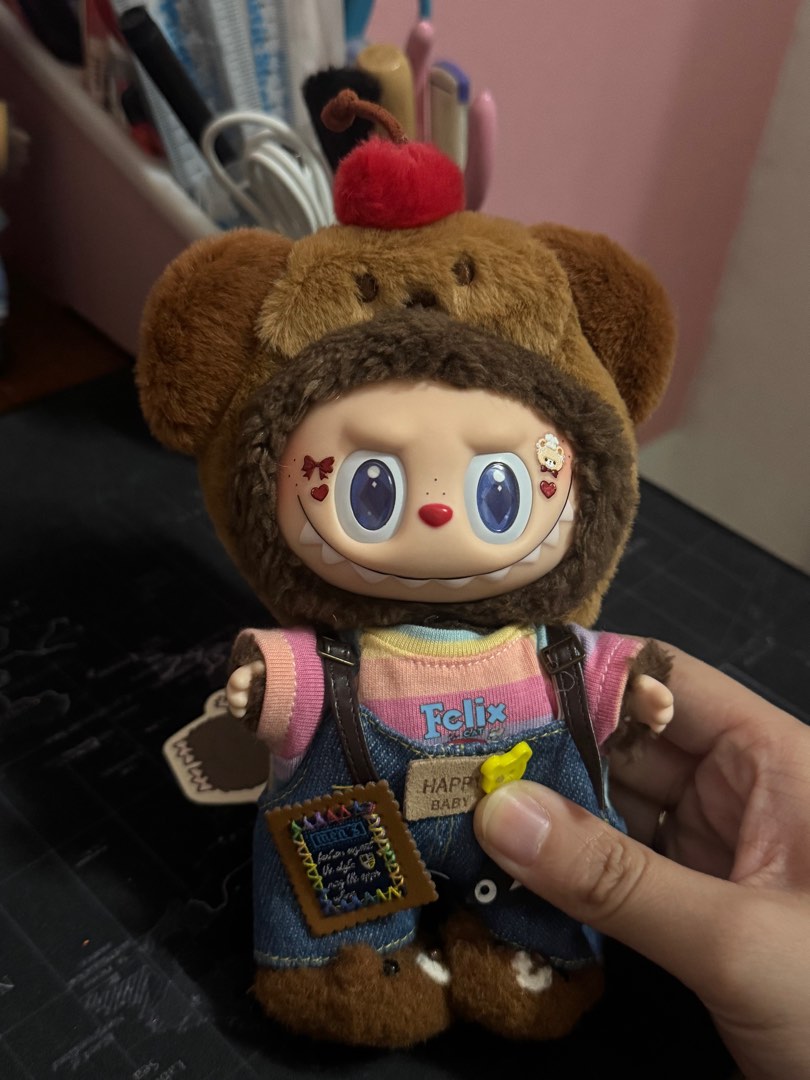 Labubu V1 Keke (King Eyes in Blue - China Repli. Version), Hobbies ...