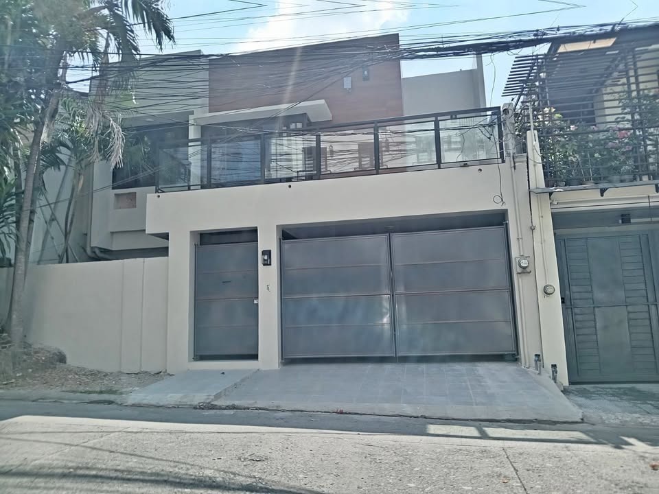 182 sqm 4-BR House for Rent at New Intramuros Village, Quezon City ...