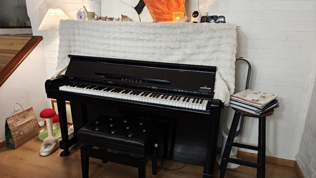 Apollo Upright Piano with Bench, Hobbies & Toys, Musical Instruments on ...