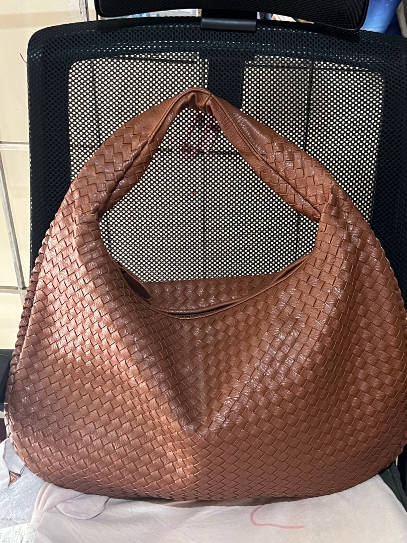 Bkk banig large shoulder bag, Women's Fashion, Bags & Wallets, Shoulder ...