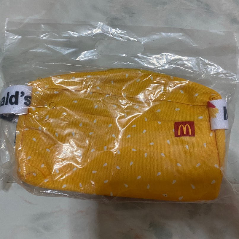 [BRAND NEW] McDonald's Big Mac Crossbody Bag, Women's Fashion, Bags ...
