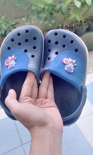 Sandal crocs ori Dijual | Beli 100+ Sandal crocs ori online | Carousell ...