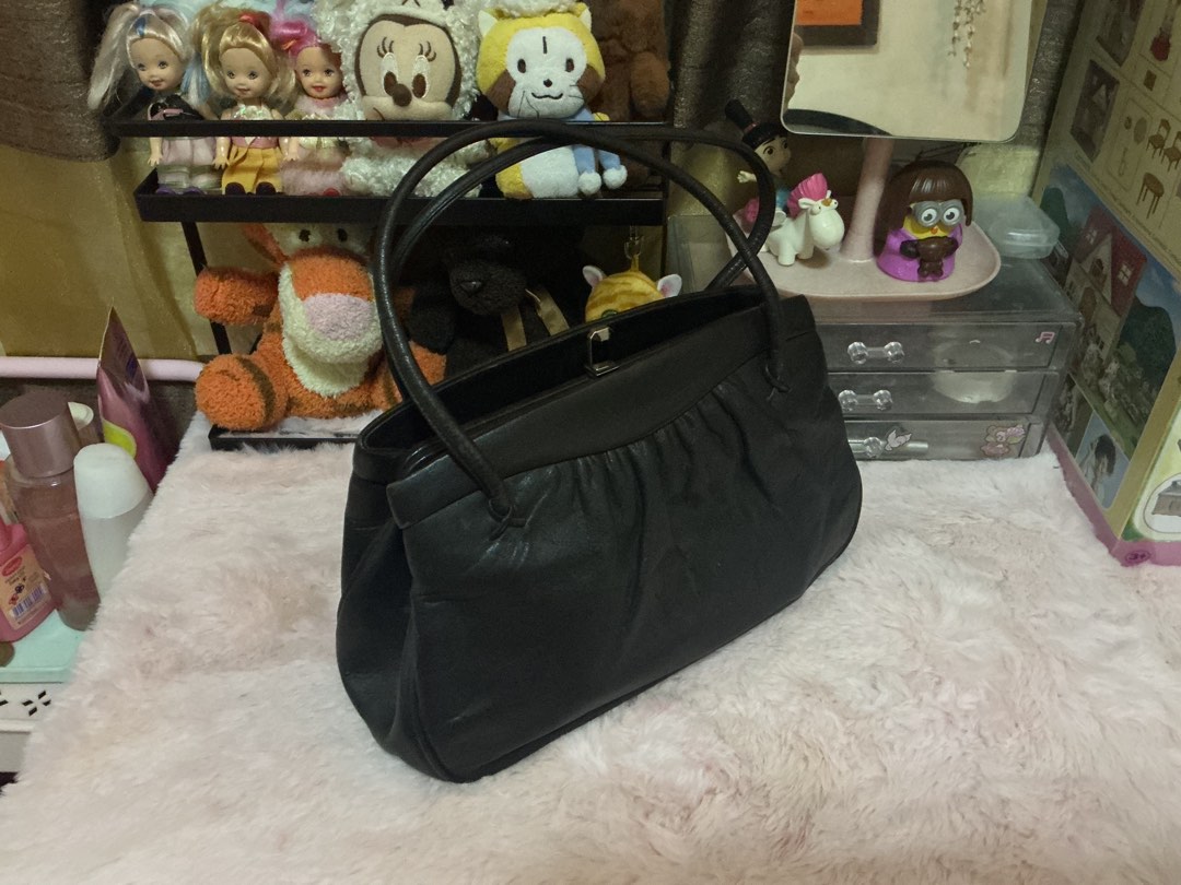 Vintage Tokyo Handbag Shoulder bag, Women's Fashion, Bags & Wallets ...