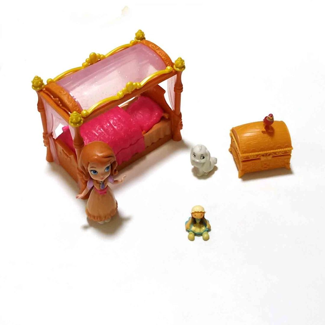 Disney Sofia the First Royal Bed, Hobbies & Toys, Toys & Games on Carousell