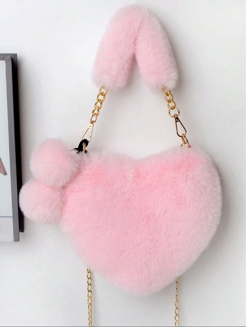 Furry Heart Soft Pink Chain Bag, Women's Fashion, Bags & Wallets ...