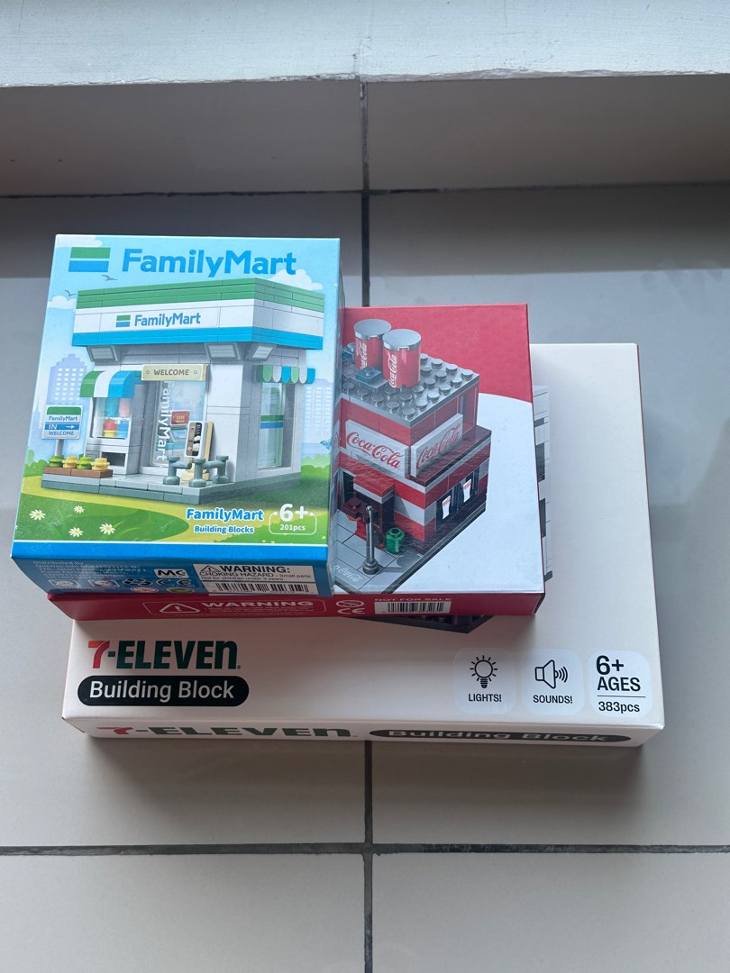 (Limited Edition) Coca-Cola FamilyMart 7-Eleven - Building Blocks ...
