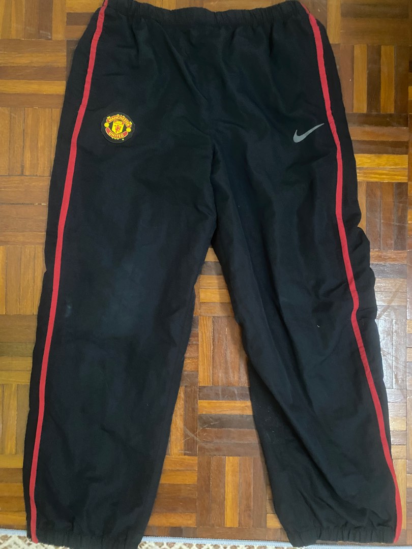 Manchester United Baggy Vintage Track Pants, Men's Fashion, Bottoms ...
