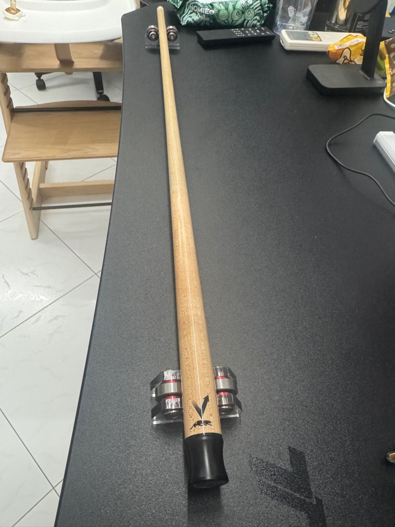 Predator Pool Cue Shaft Vantage Uniloc Joint, Sports Equipment, Sports ...