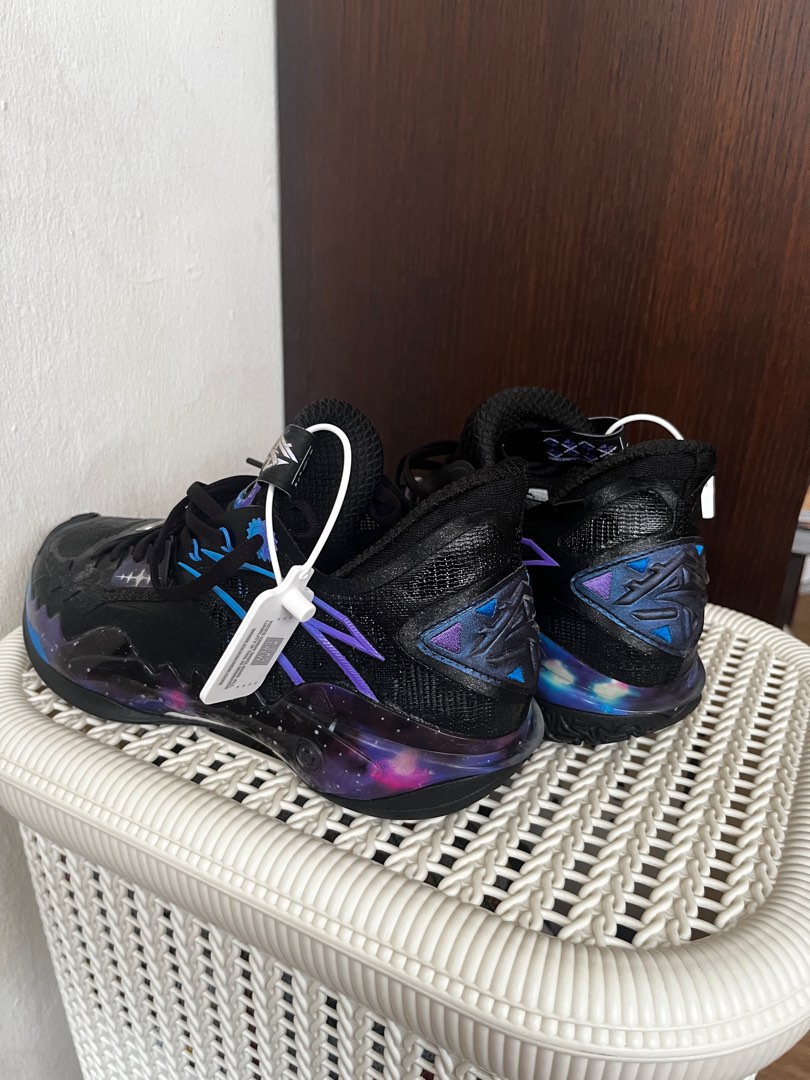 anta shockwave 5, Men's Fashion, Footwear, Sneakers on Carousell