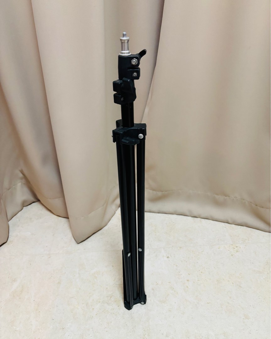 Black Adjustable Tripod Stand, Photography, Photography Accessories ...