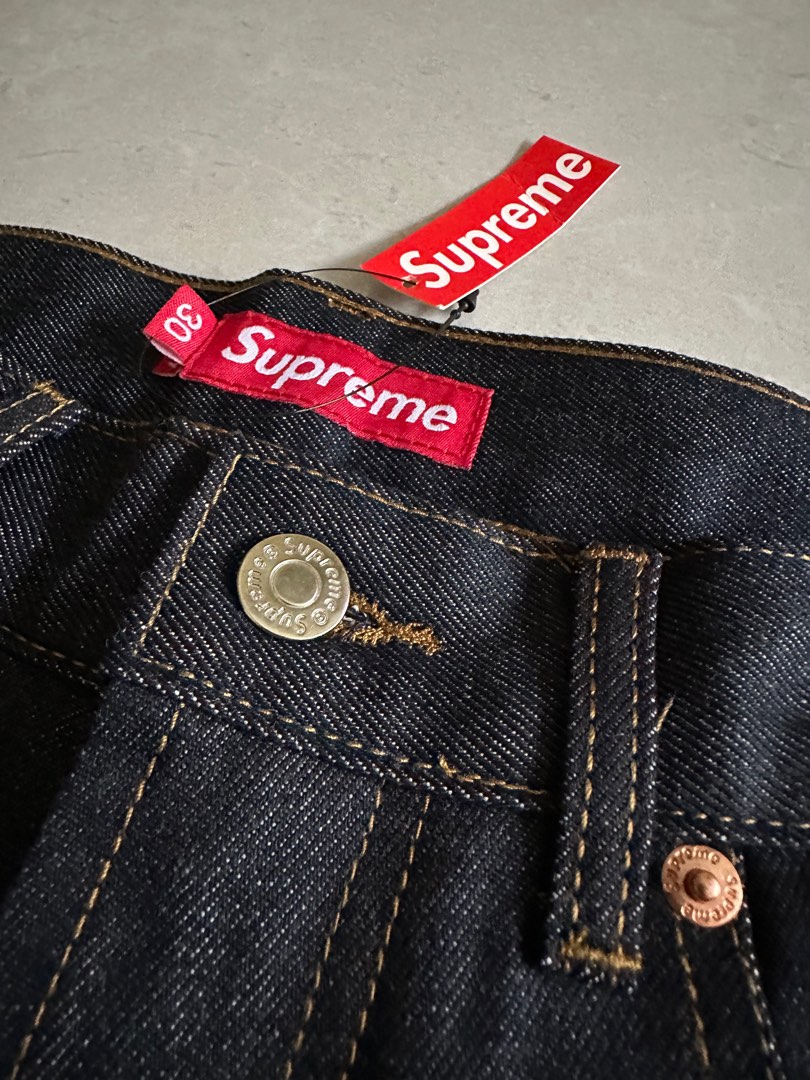 Supreme Rigid Baggy Selvedge Denim Short Rigid Indigo, Men's Fashion ...