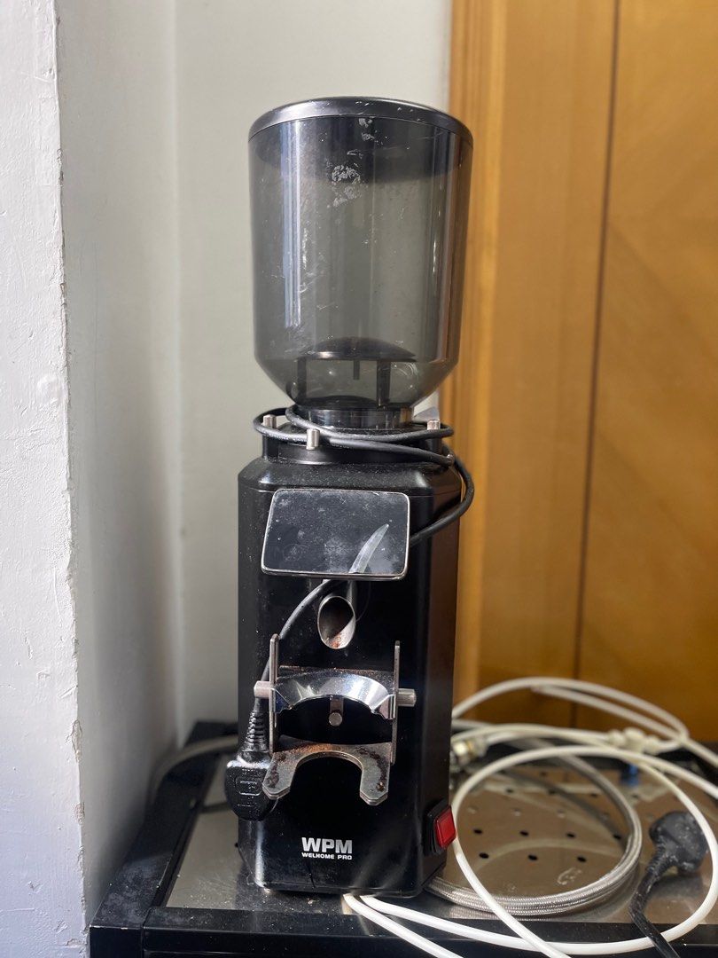 WPM Espresso Machine and Grinder Set Take All, 家庭電器, 廚房電器, 咖啡機及咖啡壺 - Carousell
