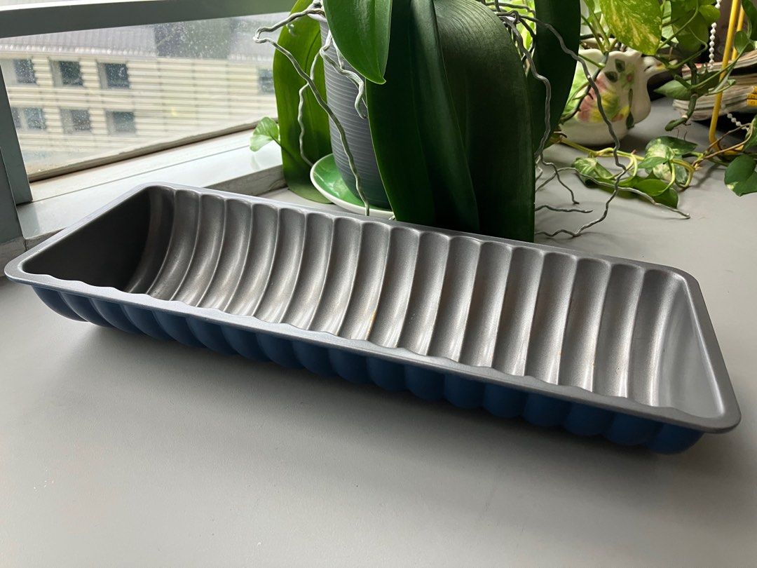 Fluted Loaf Pan - Blue, Furniture & Home Living, Kitchenware ...