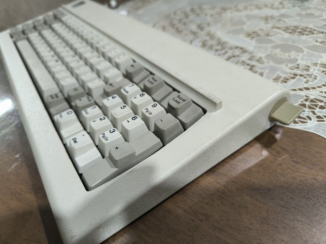 IBM 5160 Model F XT Capacitive Buckling Spring Vintage Keyboard ...