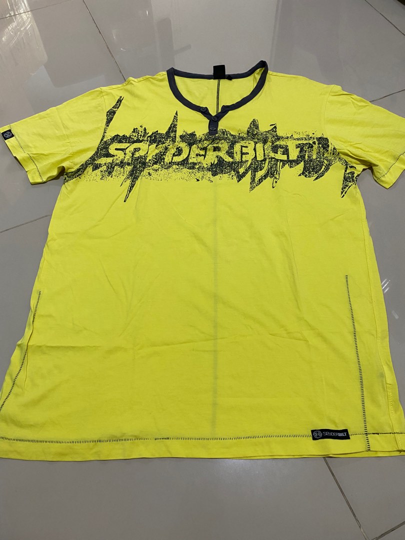 Kaos Spyderbilt Kuning, Fesyen Pria, Pakaian , Atasan di Carousell