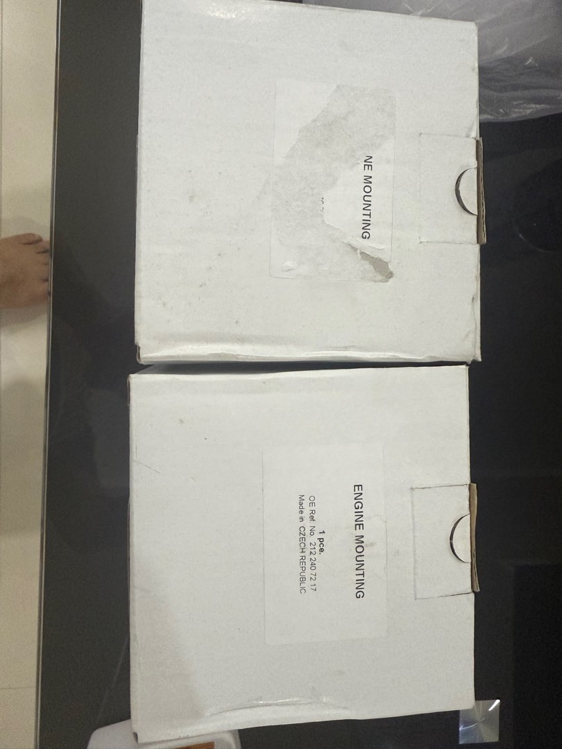 Mercedes-Benz Engine Mounting A212 240 72 17 C180 C200 W204, Car ...