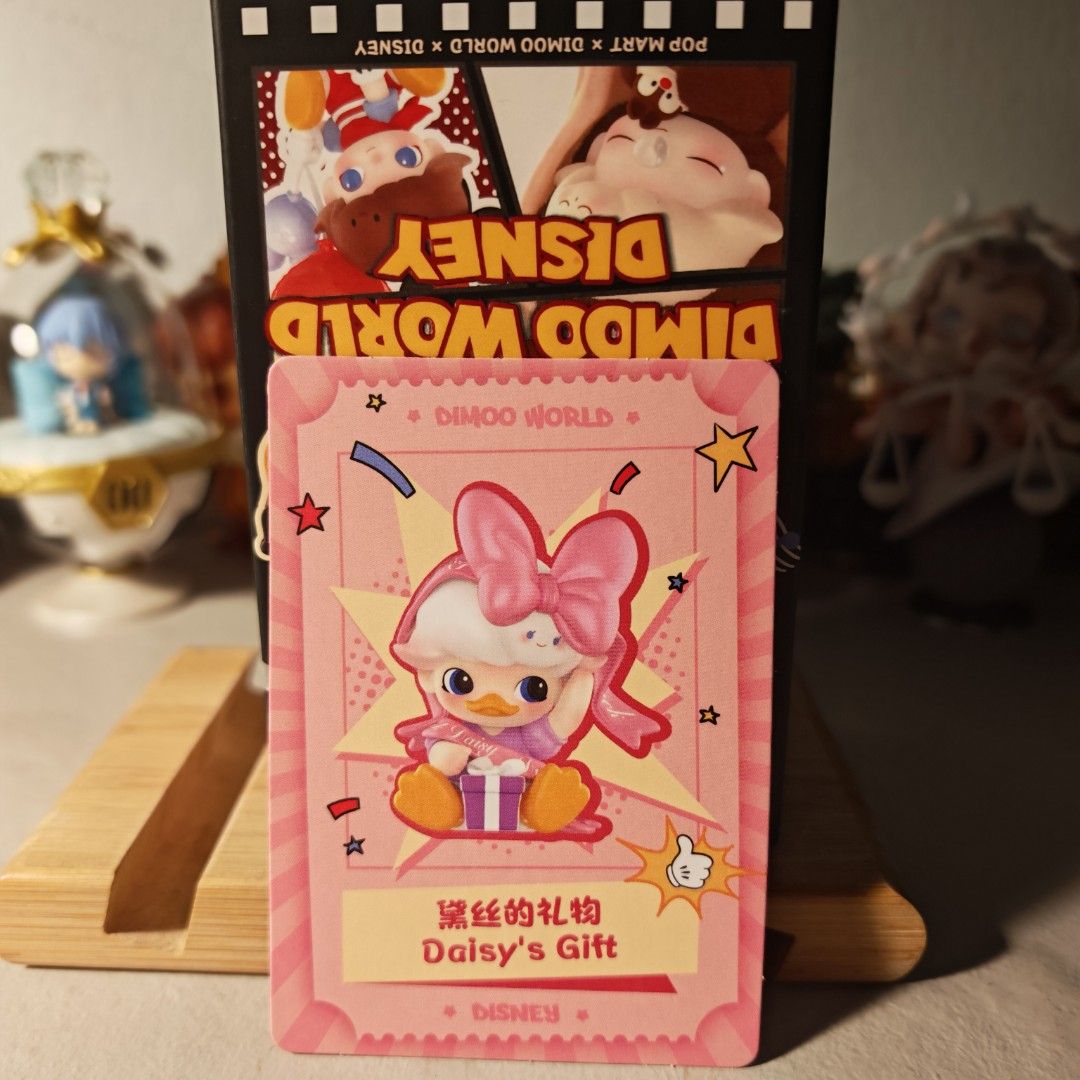 POPMART DIMOO DISNEY SERIES - DAISY'S PRESENT, Hobbies & Toys, Toys ...