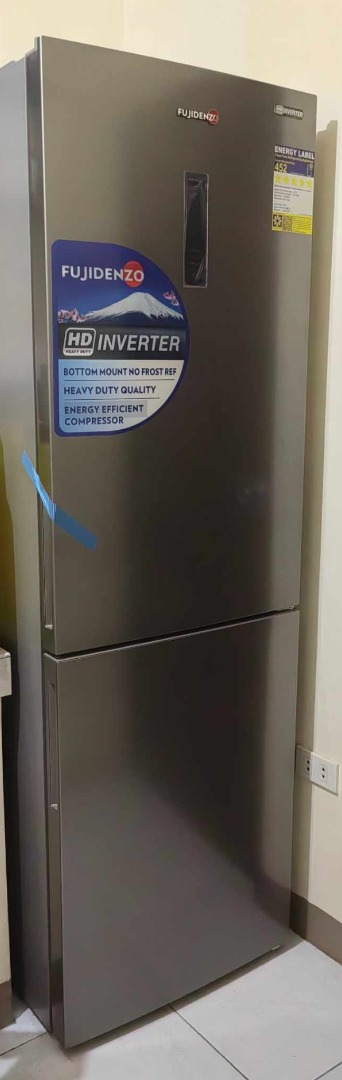 RUSH! MOVING OUT SALE! FUJIDENZO 12 cu. ft. HD Inverter Bottom Mount ...