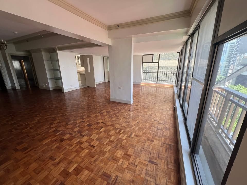 244 sqm 3BR Apartment for Rent at LPL Plaza, Salcedo Village, Makati ...