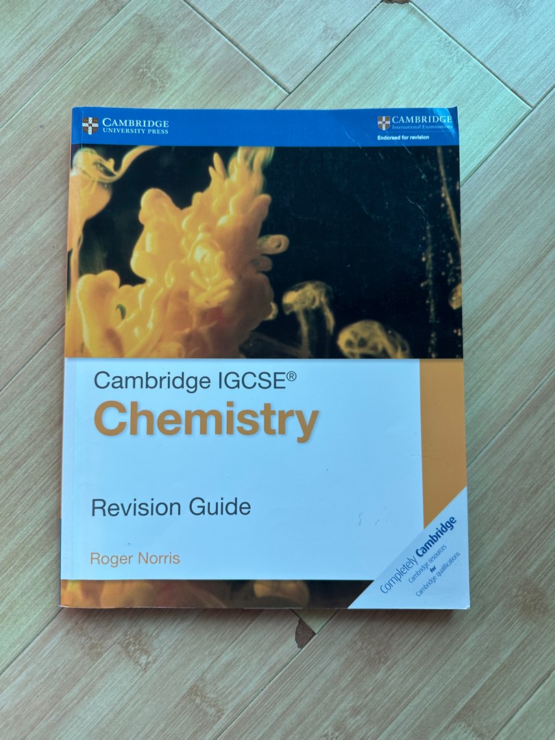 Cambridge IGCSE Chemistry - revision guide, 興趣及遊戲, 書本 & 文具, 補充練習 ...