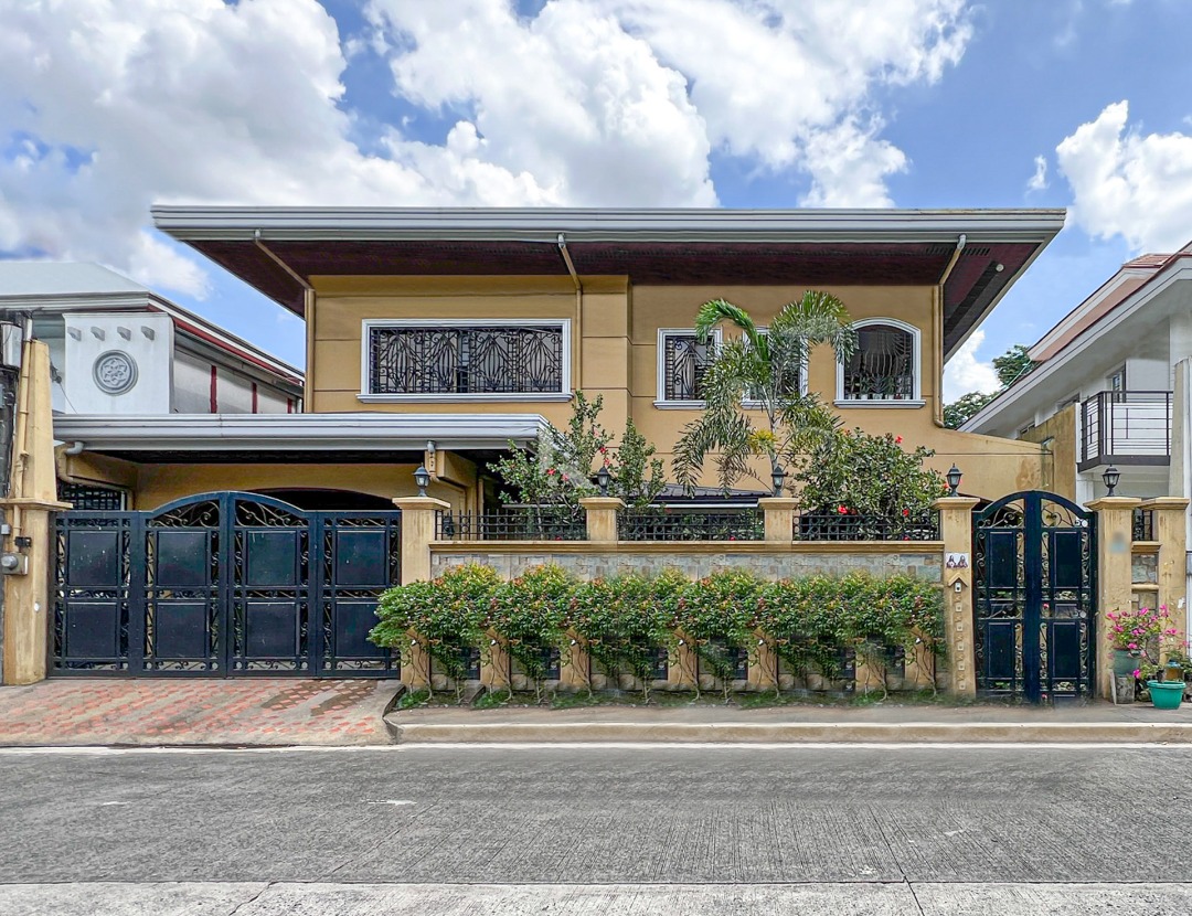 Notable Contemporary 4-Bedroom House and Lot For Sale in Don Antonio ...