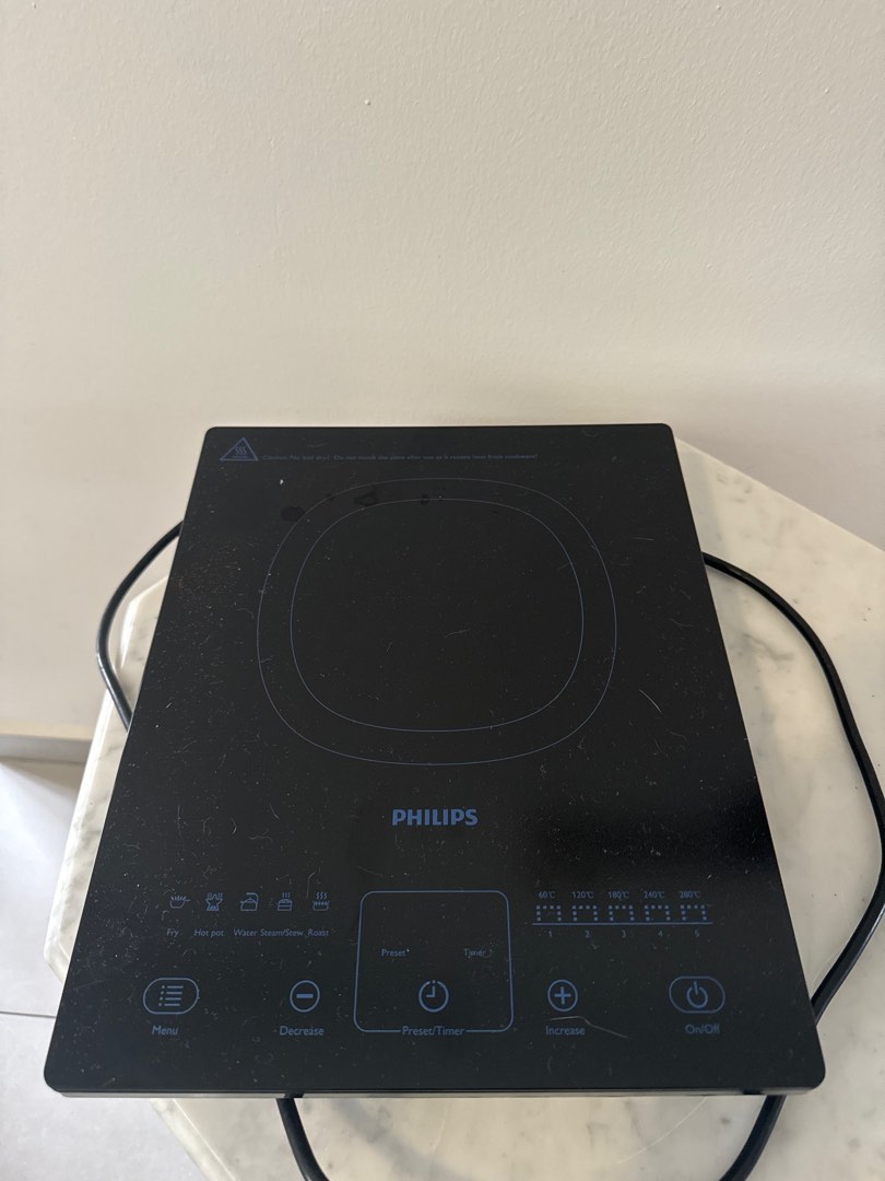 Philips Induction Cooker with 2 pots and glass lids, TV & Home ...
