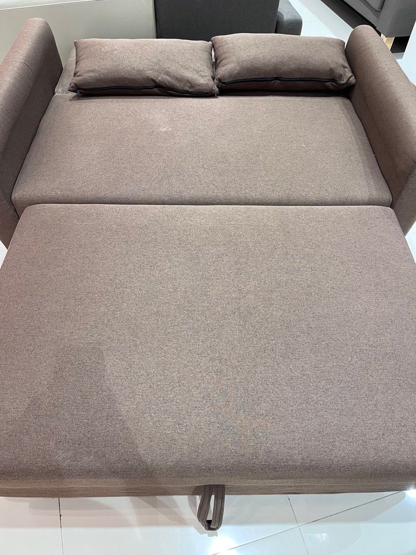 Sofa Bed Terbaru, Perabotan Rumah di Carousell