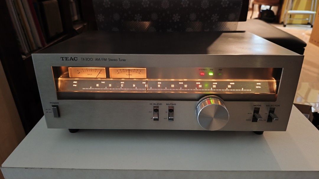 TEAC TX-300 AM/FM Stereo Tuner, Audio, Other Audio Equipment on Carousell