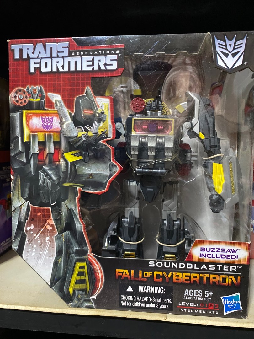 Transformers Generations Soundblaster G1 Soundwave NEW, Hobbies & Toys ...