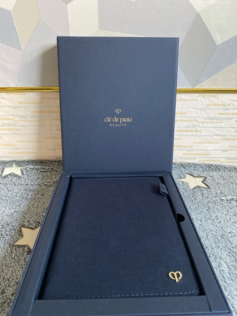 CPB VIP Gift Card Holder with Note Book, Everything Else, Others on ...