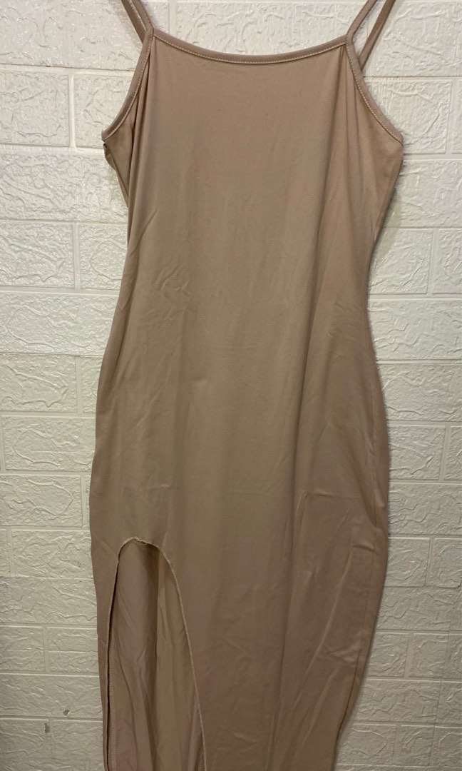 drees wanita shein, Fesyen Wanita, Pakaian Wanita, Gaun & Rok di Carousell