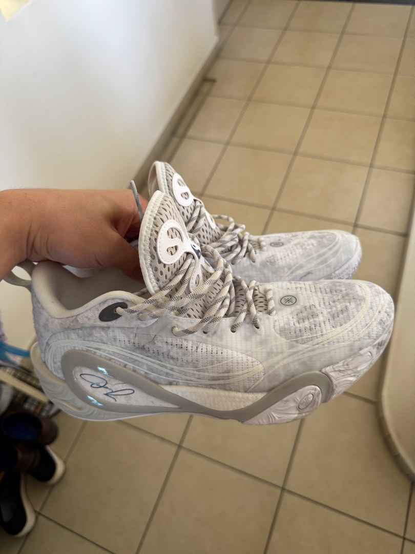 LI-NING DLO 1 Basketball Shoes, Men's Fashion, Footwear, Sneakers on ...