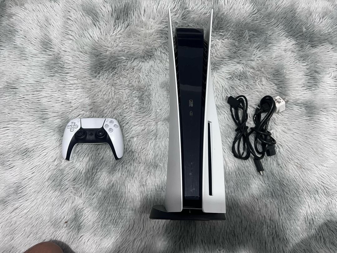 Ps5 disc edition with controller no box, Video Gaming, Video Game ...