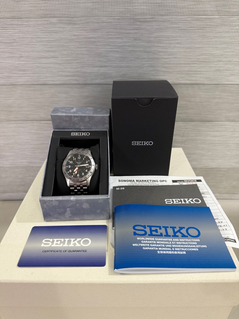 Seiko Field GMT Explorer SSK023, Men's Fashion, Watches & Accessories ...