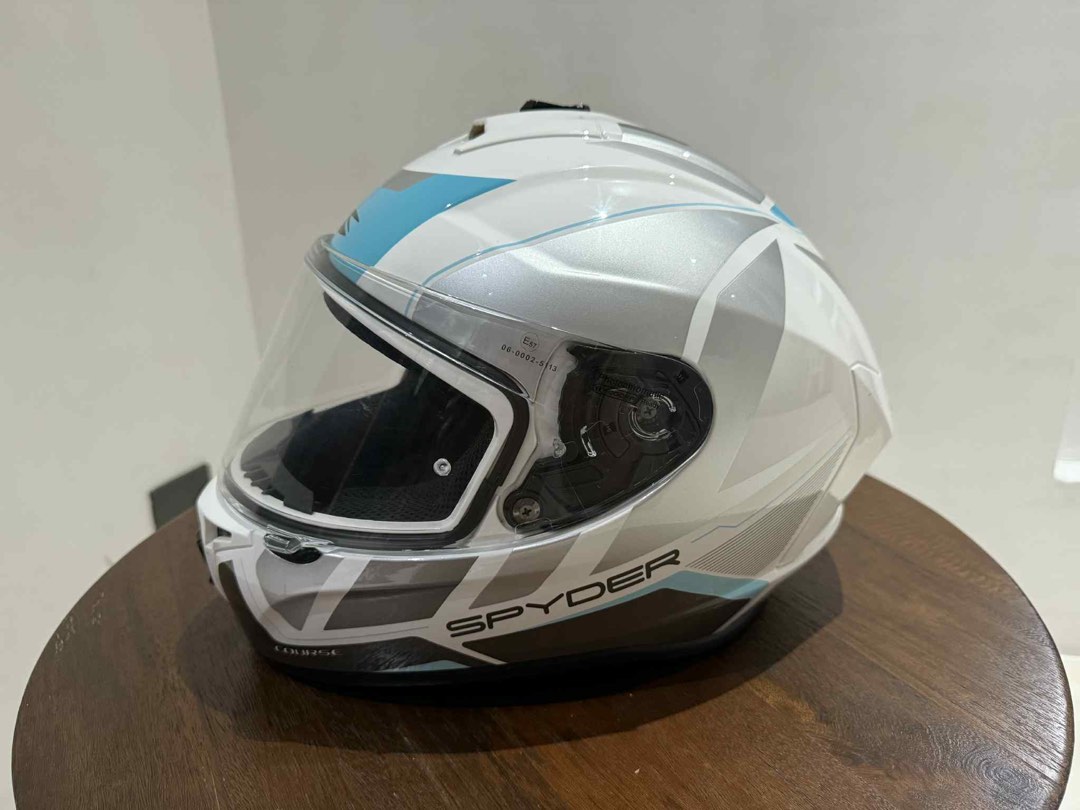 Spyder Helmet Large Size, Motorbikes, Motorbike Parts & Accessories ...