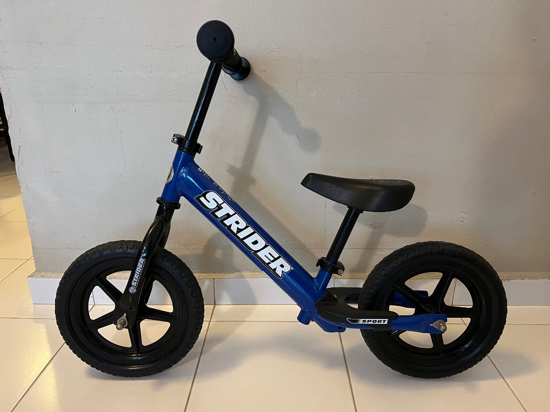 Strider 12 Sport Balance Bike - Blue with Free Helmet, Sports Equipment ...