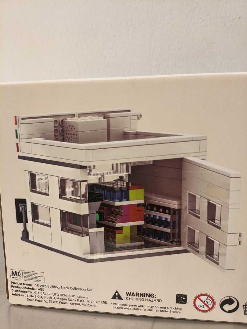7 eleven building bricks 2025, Hobbies & Toys, Toys & Games on Carousell