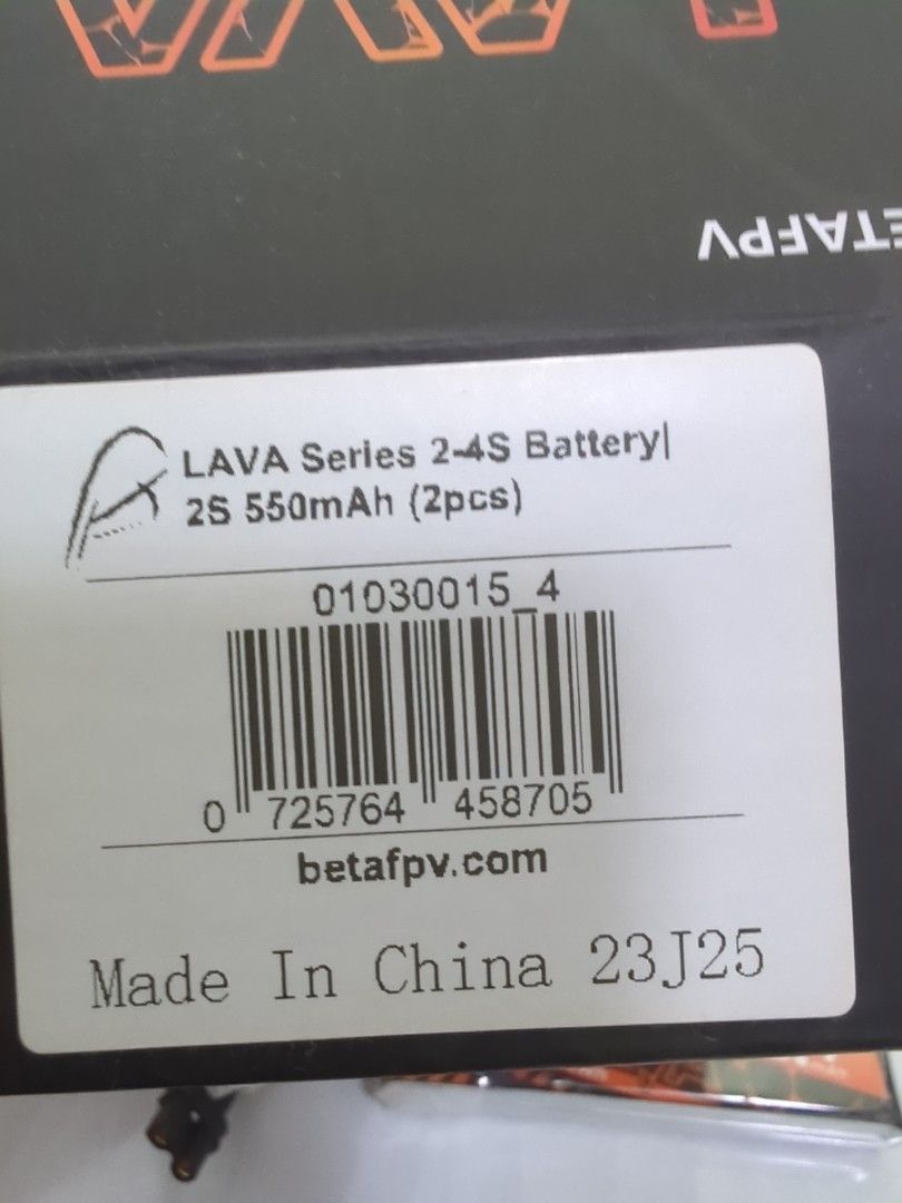 BetaFPV Lava Series 2-4S 550mAh Battery, Photography, Drones on Carousell