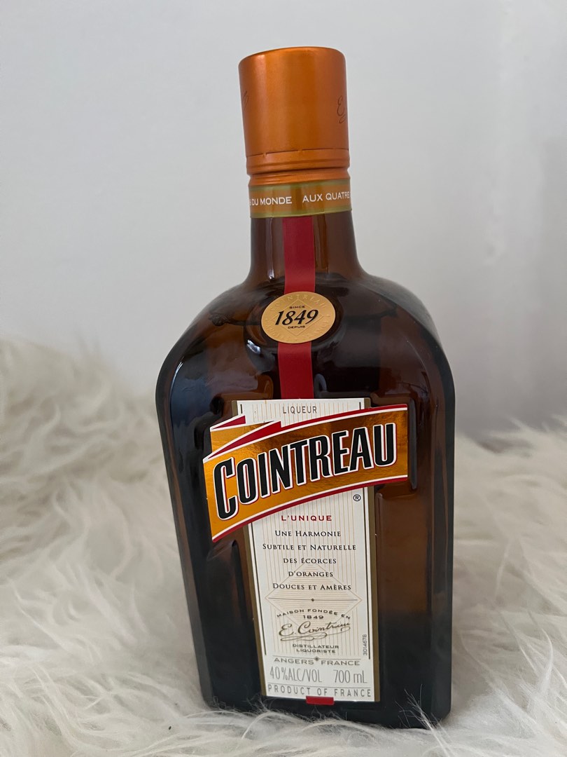 Cointreau Liqueur- 700ml (Alcohol/Liquor), Food & Drinks, Alcoholic ...