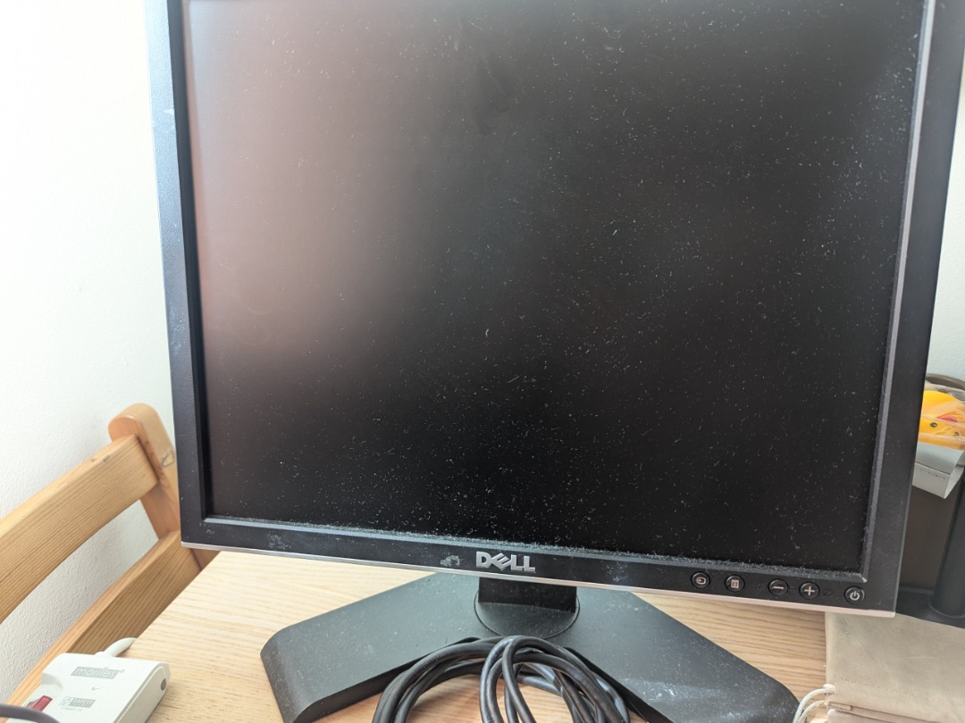 Dell 1708FPT Flat Panel Monitor - Free, Computers & Tech, Parts ...