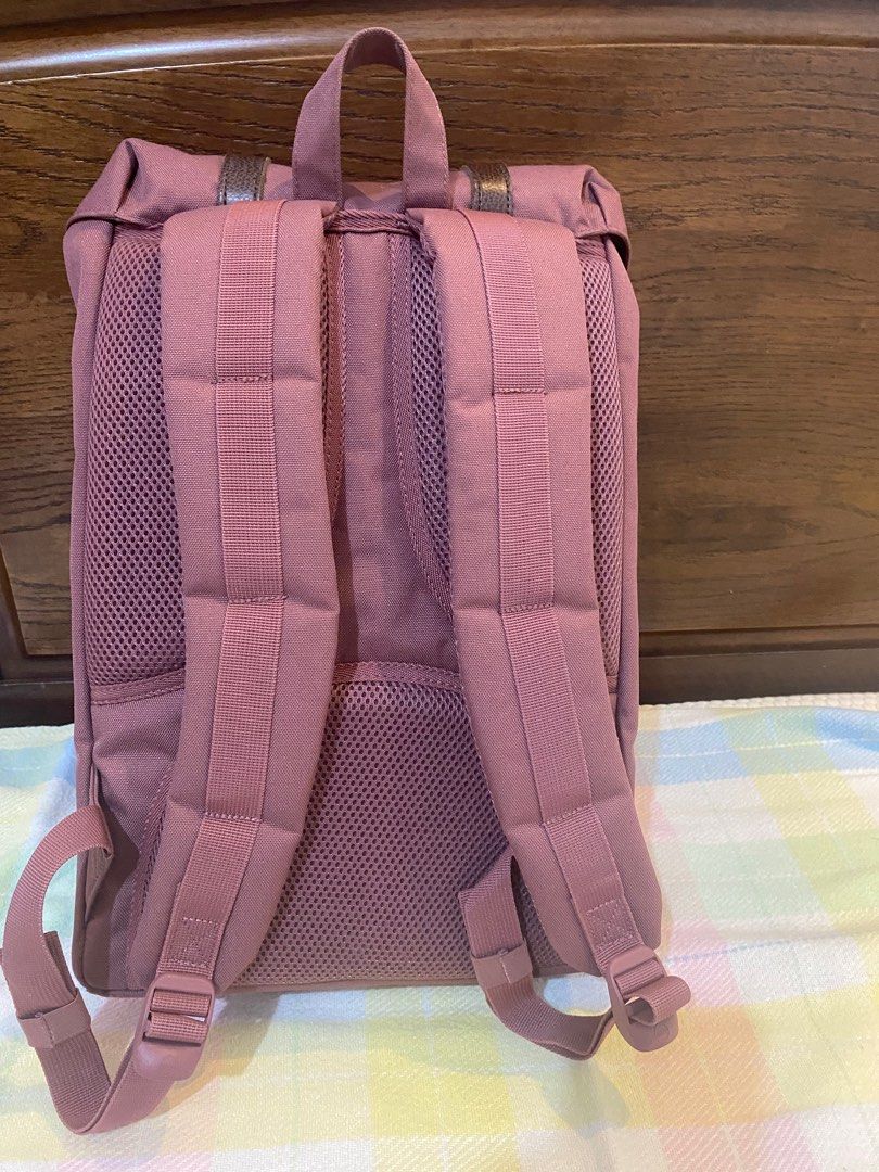 Herschel backpack excellent condition , Women's Fashion, Bags & Wallets ...