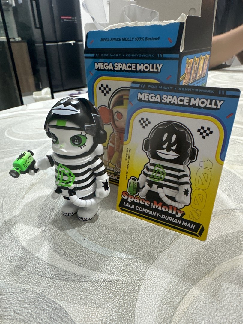 Mega Space Molly Durian Man, Hobbies & Toys, Memorabilia & Collectibles ...