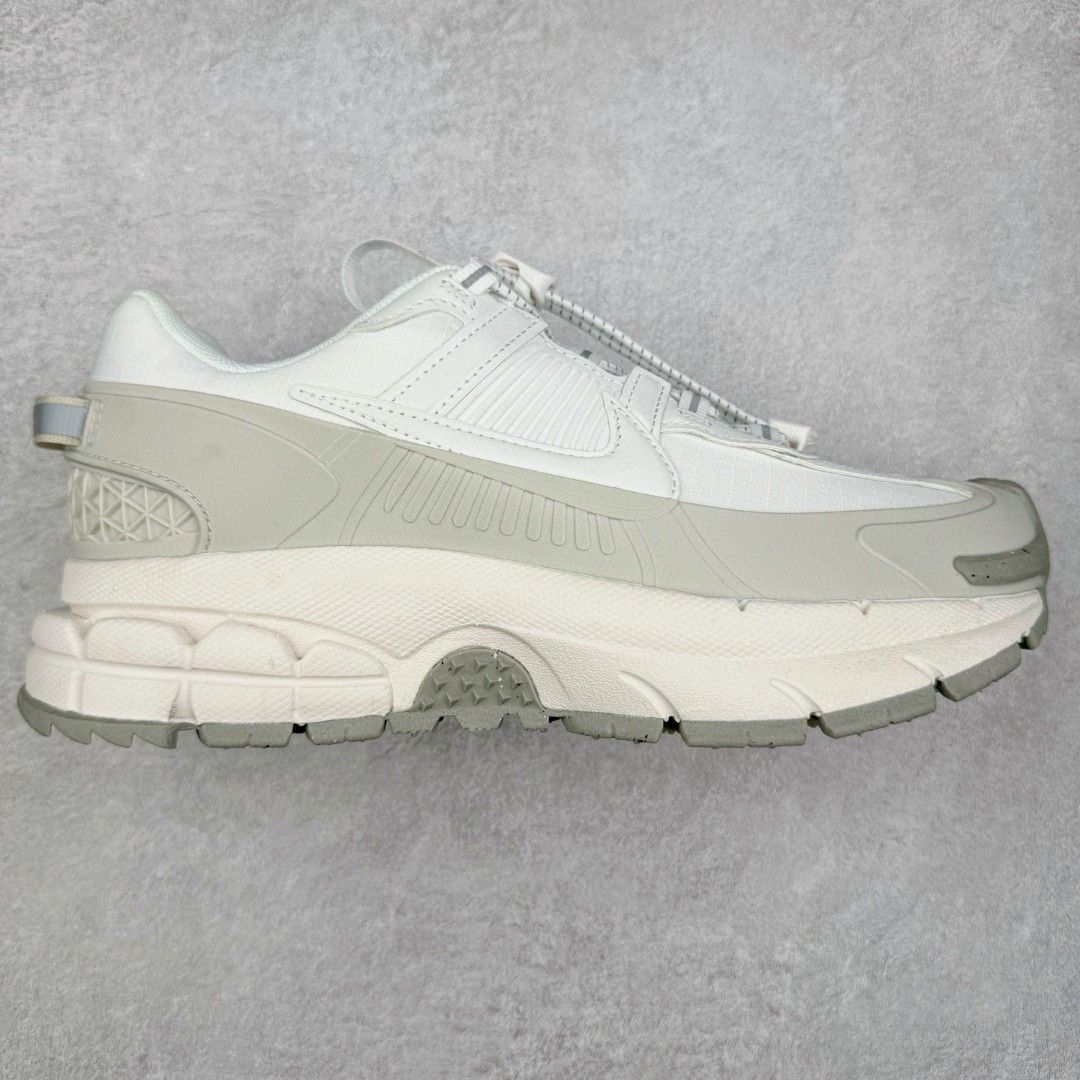 Nike Zoom Vomero 5 Roam HV6410-100, 男裝, 鞋, 波鞋 - Carousell