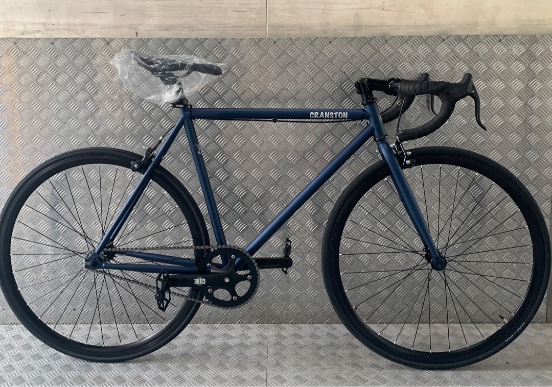 Single Speed Road Bicycle. Fixie Cranston CRUZ edition . with brake ...