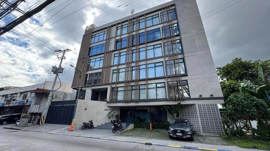6 Storey, Office Building in New Zeniga Mandaluyong City, Property, For ...