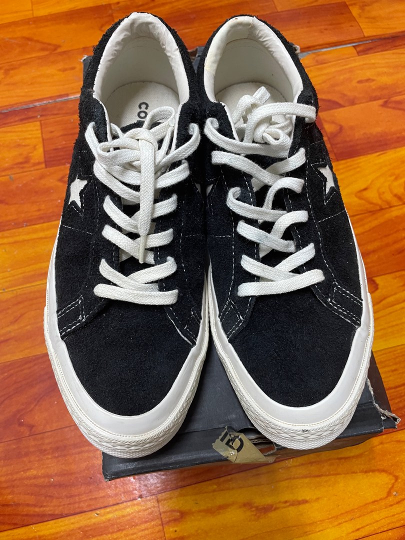 Converse one star, Men's Fashion, Footwear, Sneakers on Carousell