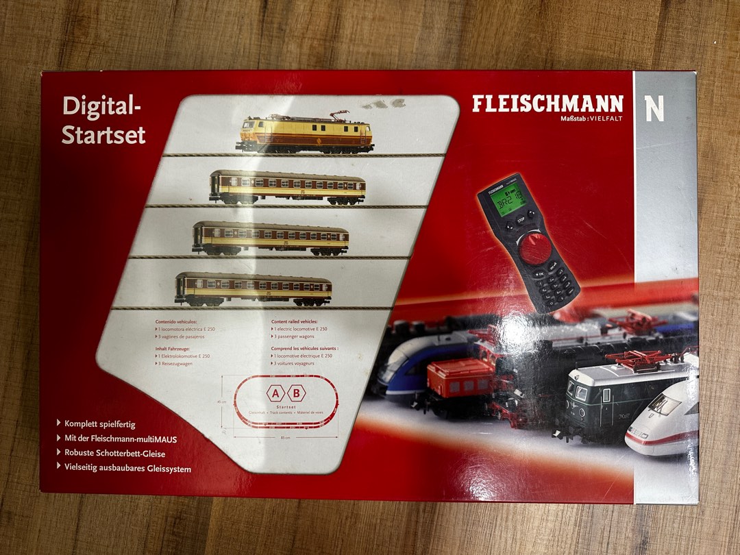 Fleischmann N Scale Digital Loco and Wagon Train Miniature Model ...